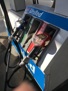 Unleaded? E10? ガソリンの入れ方 – Guess whta? シゲジイのちょっとええ話